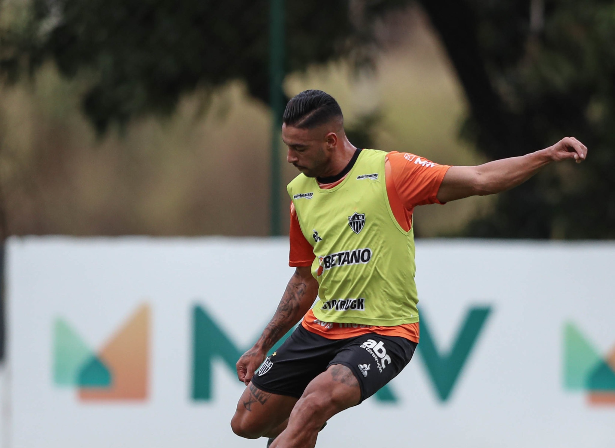 Nathan Silva é apresentado na Cidade do Galo - Clube Atlético Mineiro