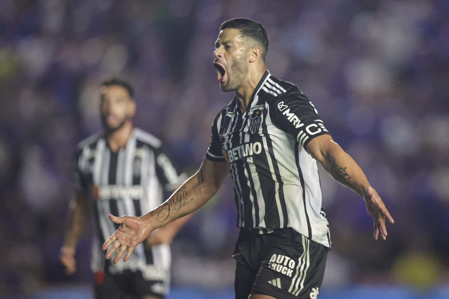 Com golaço de Hulk, Galo vence o Cruzeiro em Uberlândia - Clube ...
